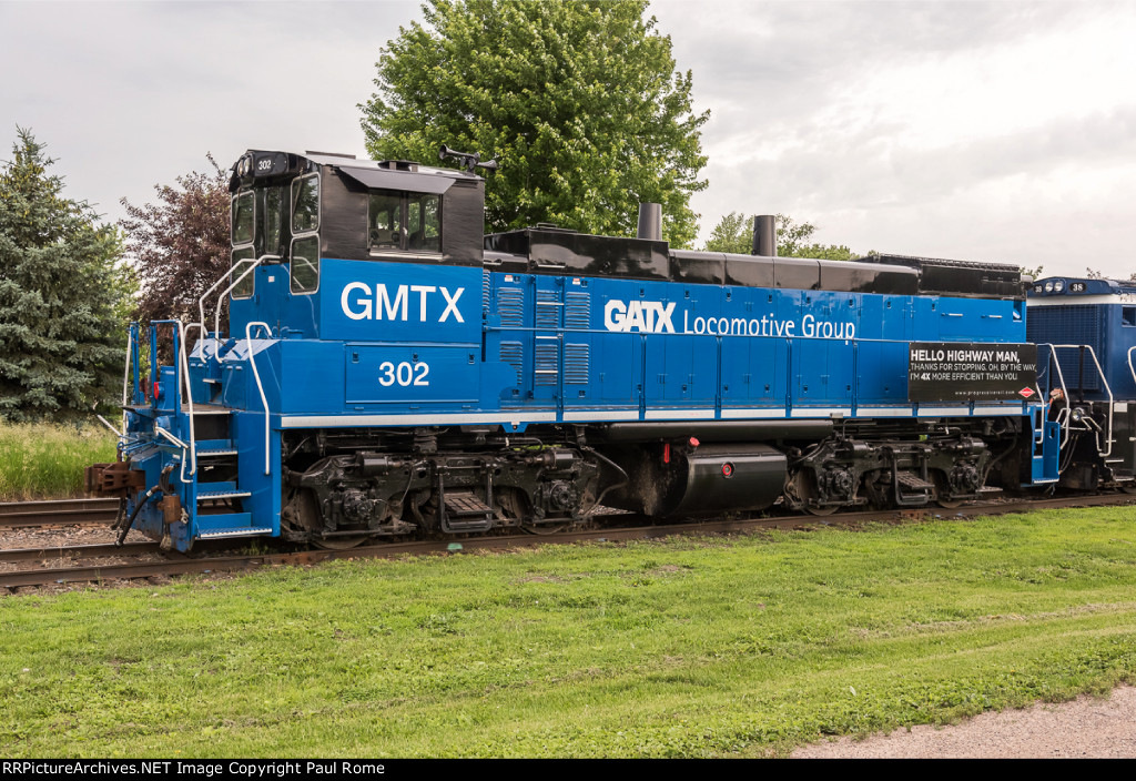 GMTX 302, EMD MP15AC, ex MILW 473, ex SOO 1539, on Progressive Railroad